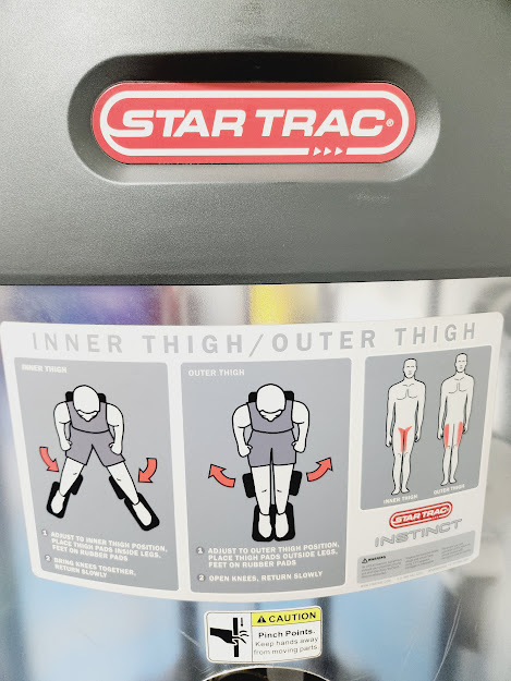 Star Trac Instinct Abductor/Adductor Inner & Outer Thigh Combo Machine ...