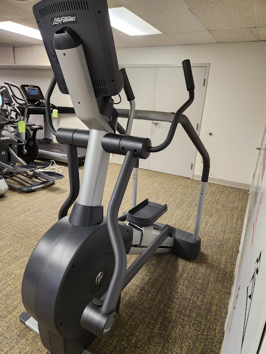 Life Fitness Integrity Series Summit Trainer - Atlanta Fitness Repair