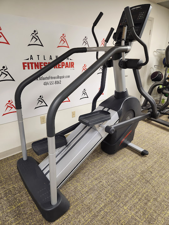 Life Fitness Integrity Series Summit Trainer - Atlanta Fitness Repair